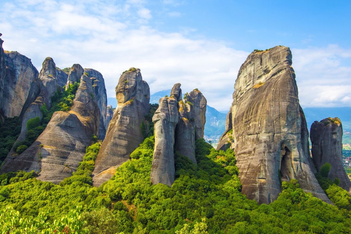 Athens to Meteora Day Trip: the Ultimate Guide | Athens Insiders ...