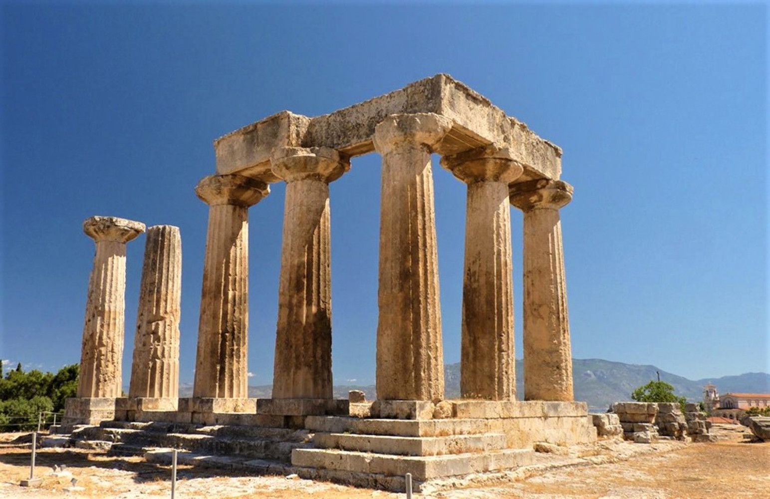 Geführte Exkursion durch das Antike Korinth | Athens Insiders ...